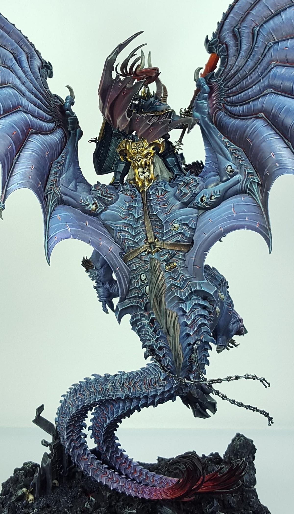 Archaon - The Everchosen | Archaon the everchosen, Miniature painting ...