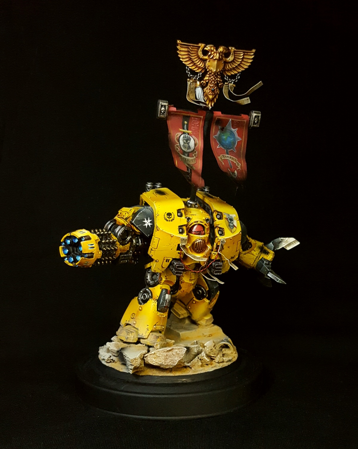 Imperial Fist leviathan dreadnought by Andrew "Drew" Palies · Putty&Paint