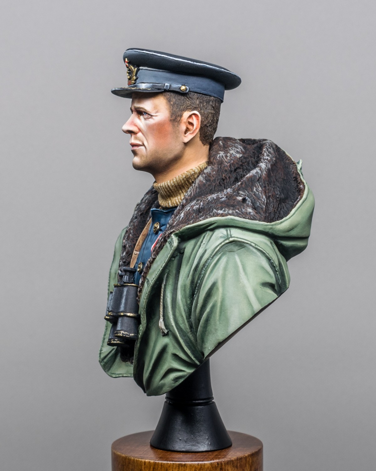 Soviet Submarine Commander by Aleksander Anashkin · Putty&Paint