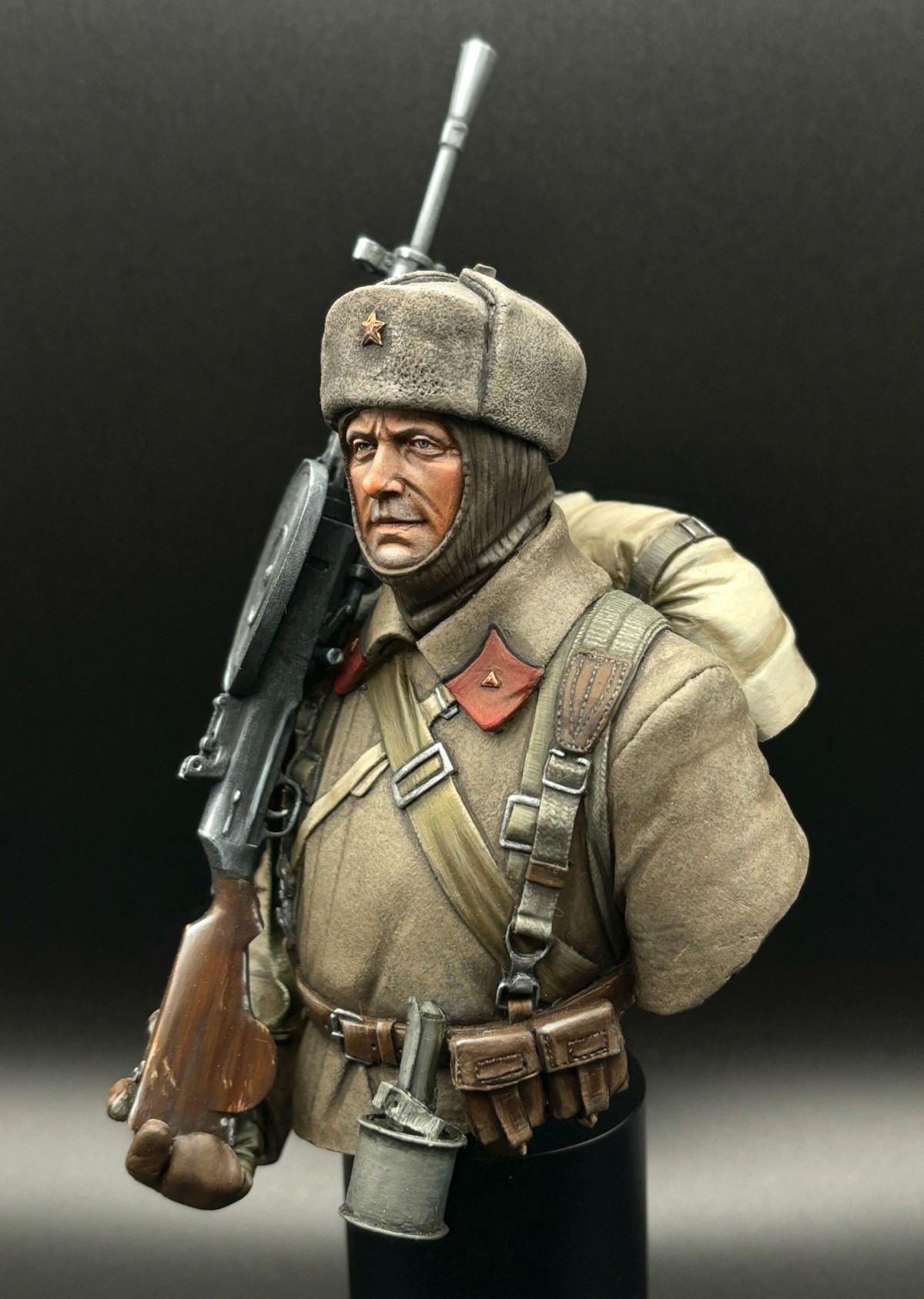 The Red Army machine gunner by Alexey (ChAV) · Putty&Paint