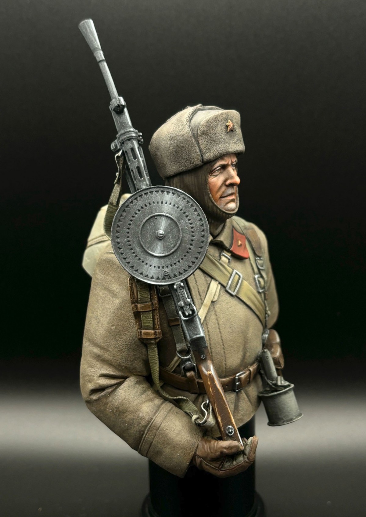 The Red Army machine gunner by Alexey (ChAV) · Putty&Paint