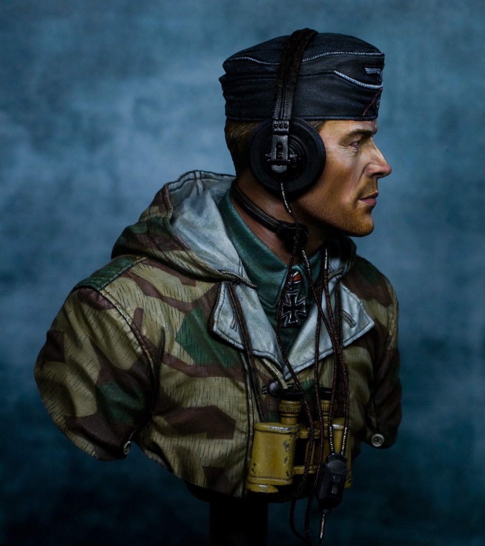 King Tiger Tank Commander by Jason Zhou · Putty&Paint